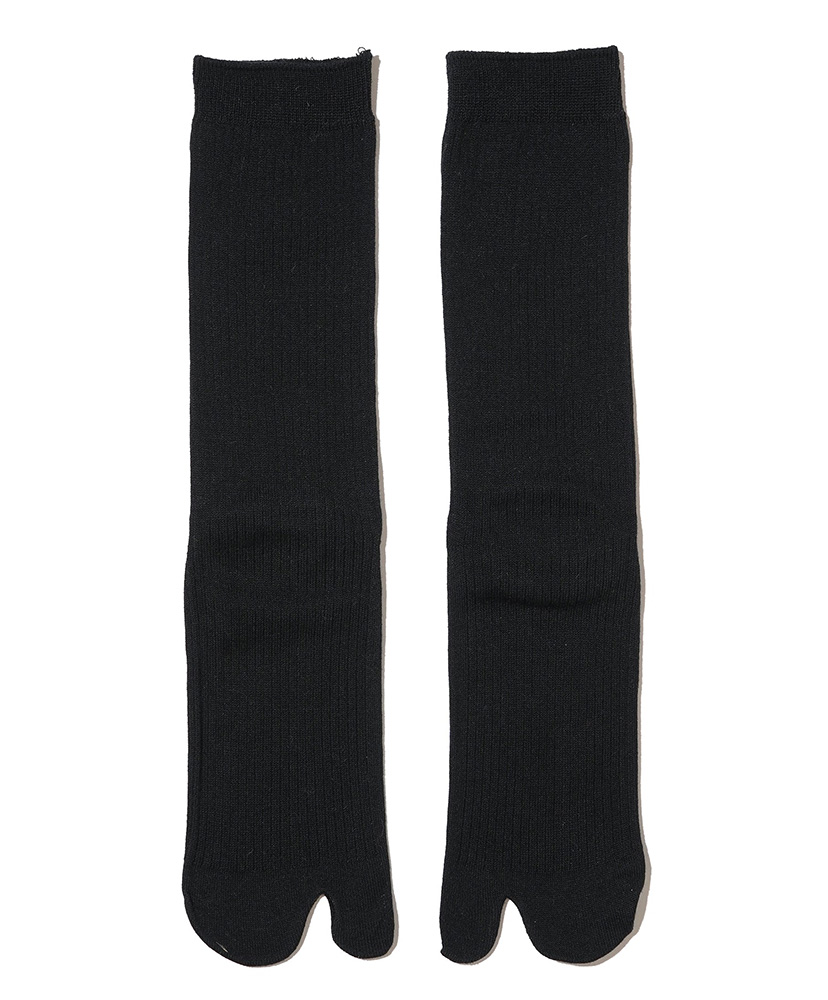 Basic Ribbed Cotton Tabi Socks 24(2(23cm-26cm) Black/ブラック): MARCOMONDE